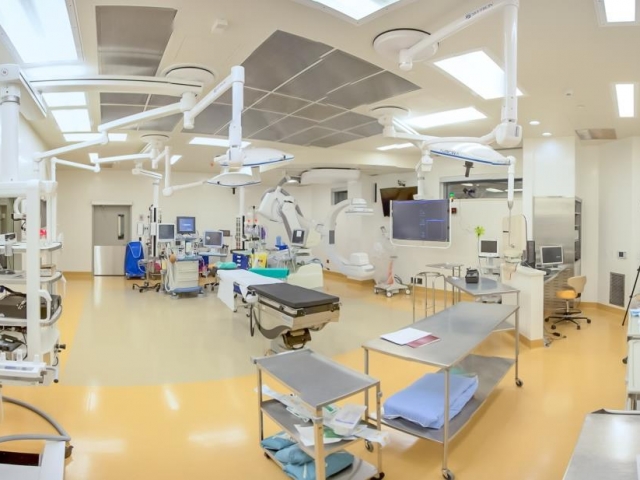 PLC - New Hybrid Operating Room | Meditek